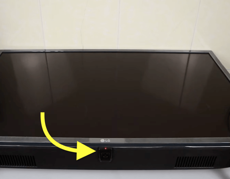 LG TV Won't Turn On (I FIXED Mine In 2 Minutes)
